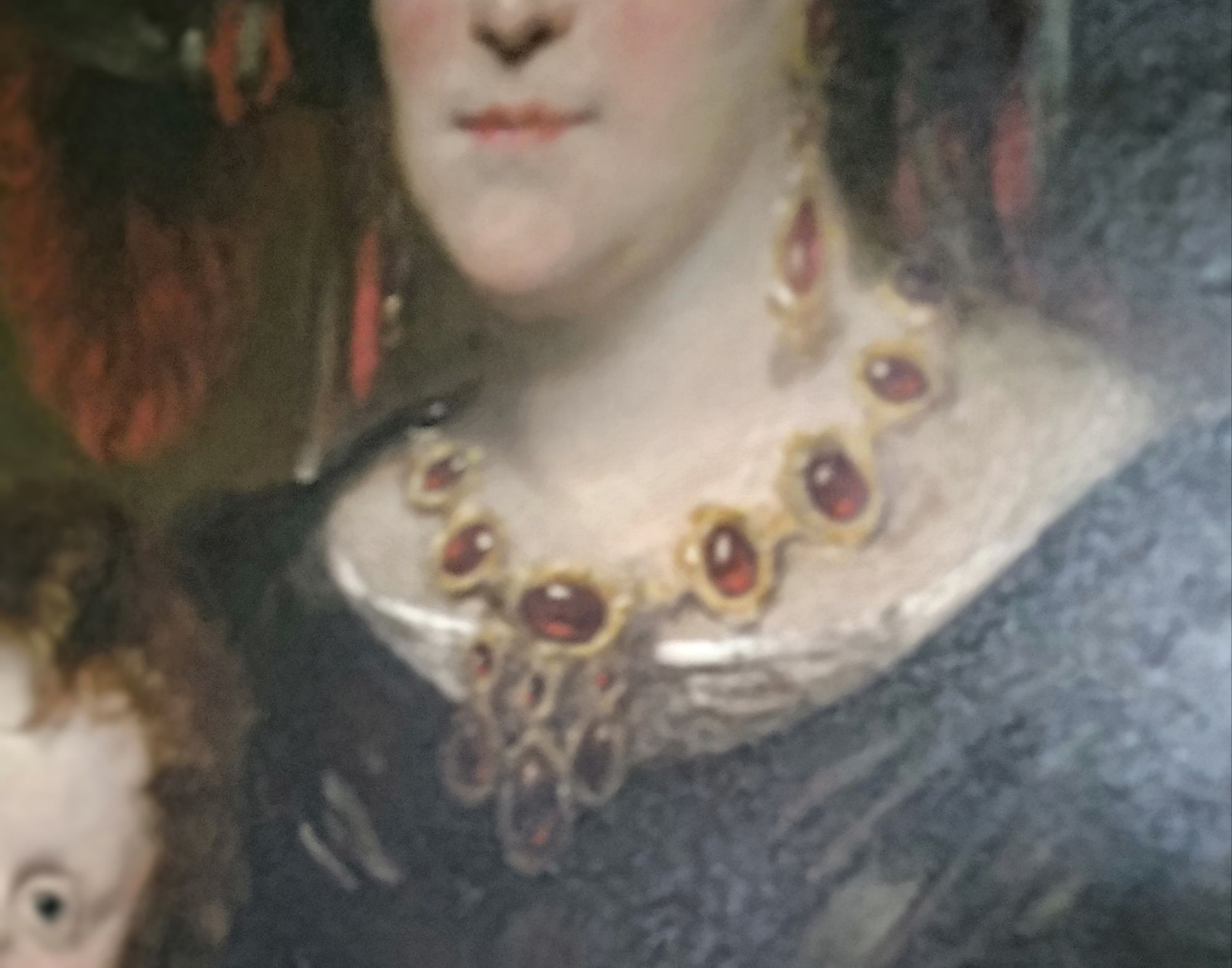 The disappearing necklace